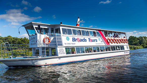 Day Boat Hire & Boat Trips Norfolk Broads | Broads Tours