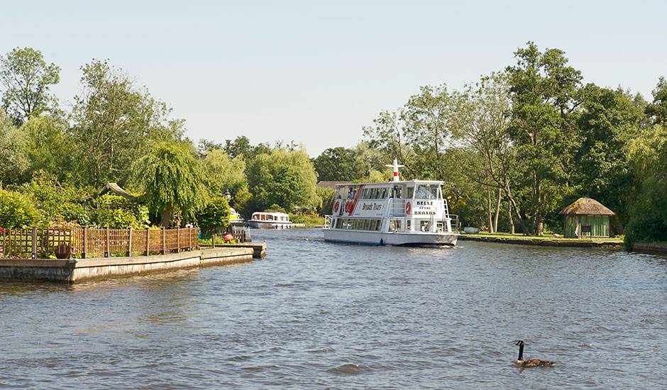 River Trips on the Norfolk Broads | Wroxham Boat Trips