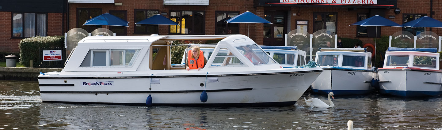 Norfolk Broads Day Cruiser Hire | Broads Tours